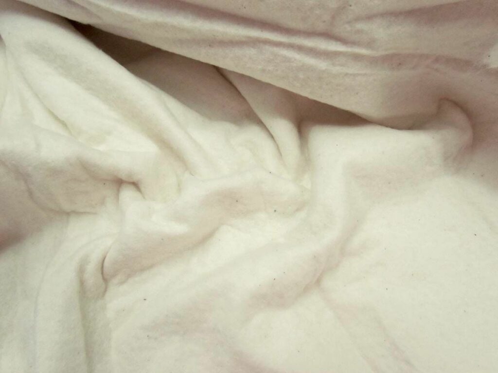 Aged Cotton Batting Wadding 90 - Thimbles Fabric Shop